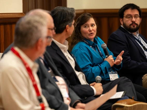U of A hosts inaugural U.S. Mining Summit | Student Development
